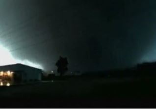 An Extremely Destructive and Deadly Tornado Ravaged Joplin Missouri in ...